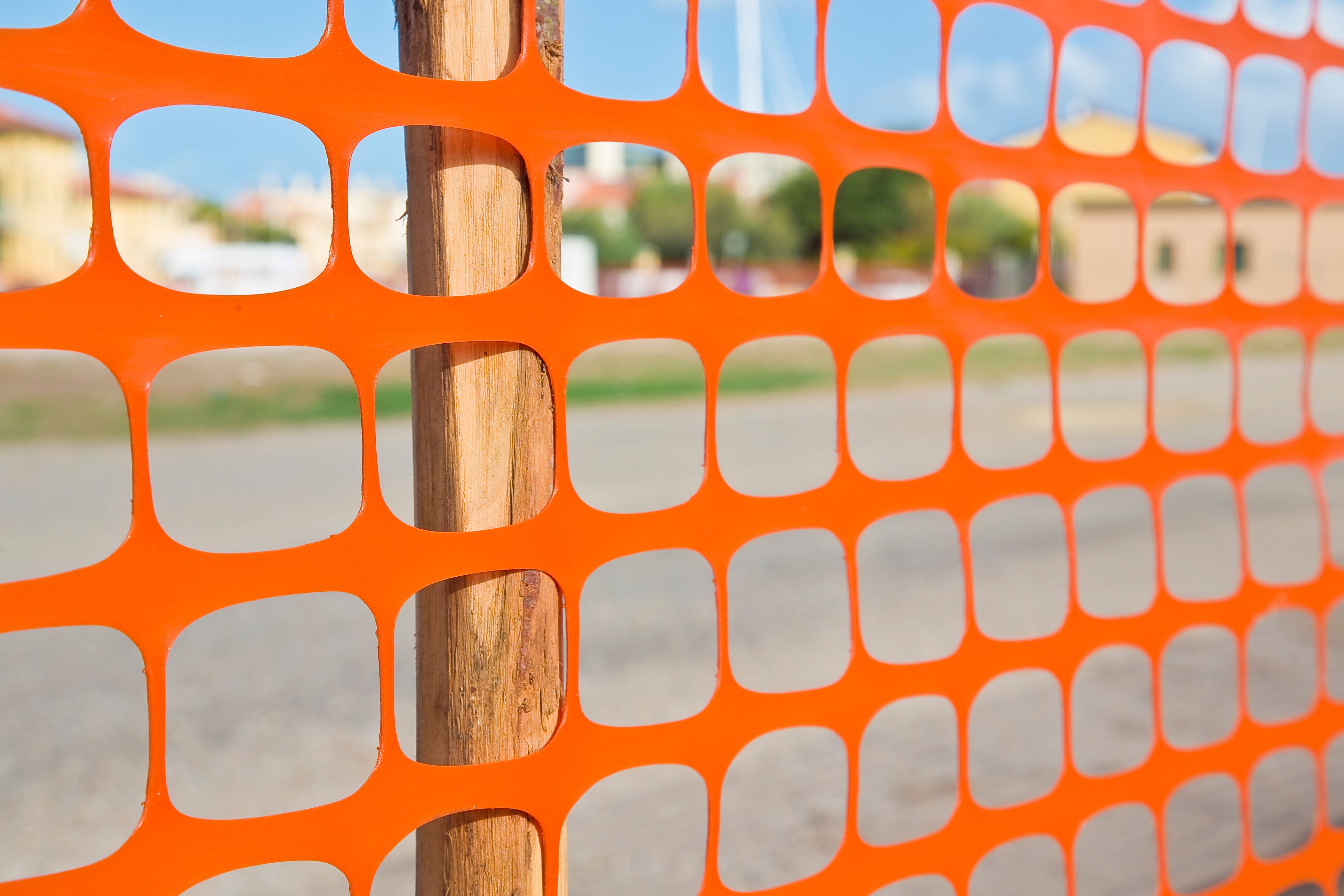 Barrier Fencing 1m x 50m | Mudfords