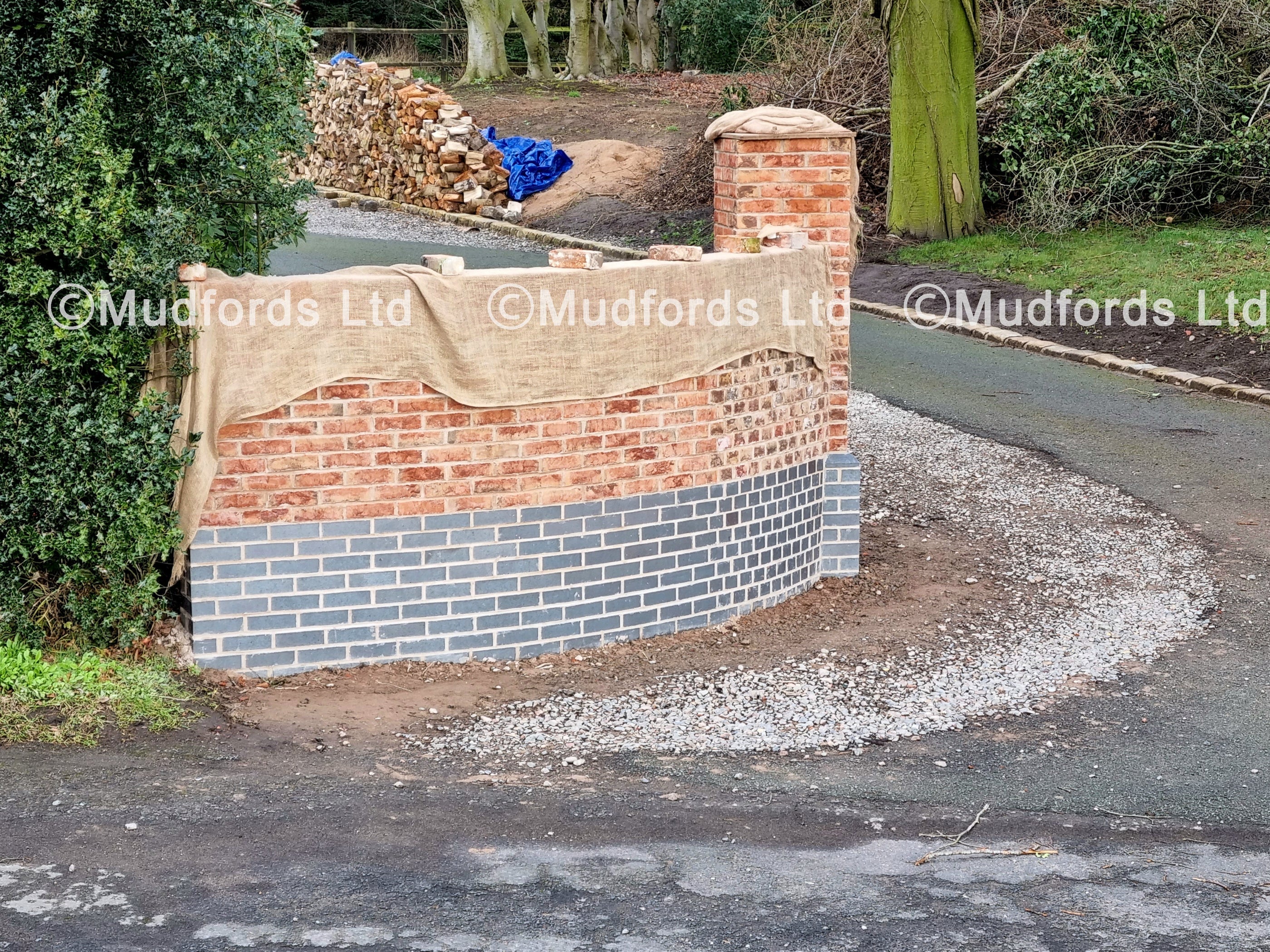 Biodegradable Hessian Roll – 46 Metre Length for Concrete & Masonry ...